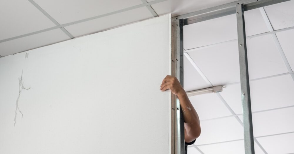 How Partition Wall Systems Minimize Disruptions